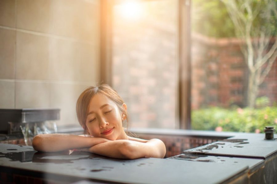 Onsen Health Benefits - 6 Reasons To Soak In Japanese Hot Springs