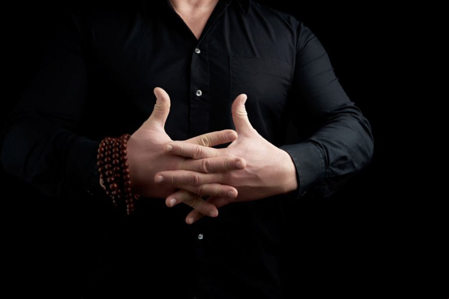 10 Meditation Hand Positions (Mudras) and Their Meanings