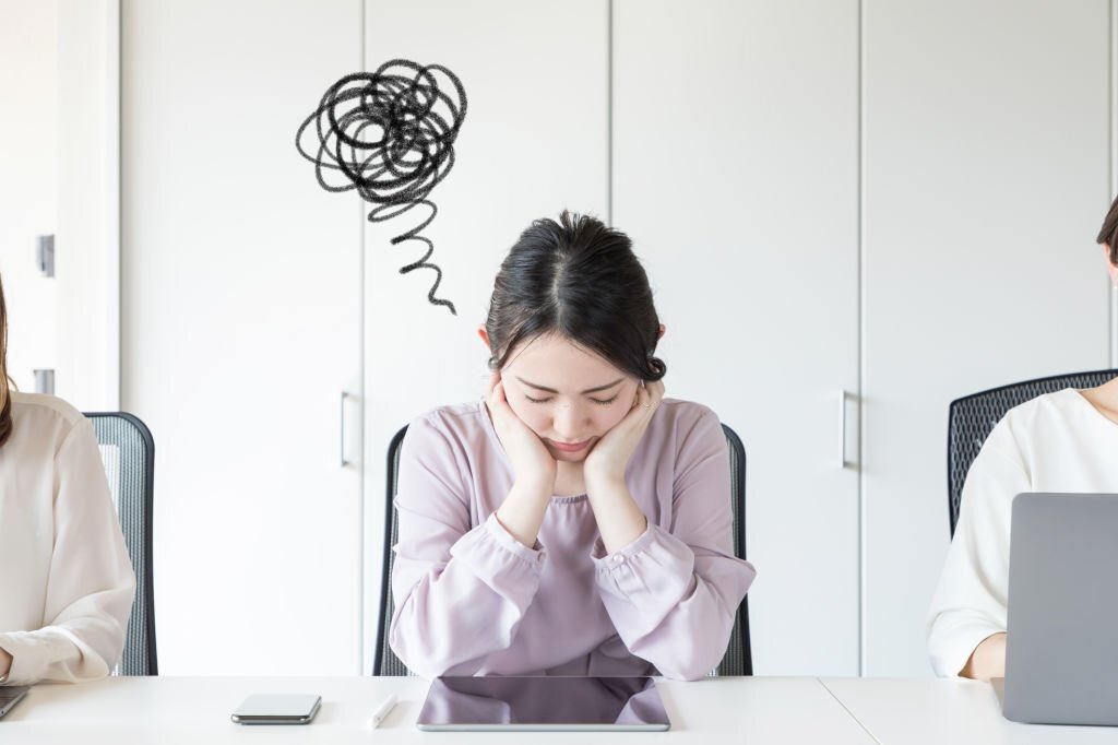 The 10 Best Acupressure Points for Anxiety & Stress You Need To Know